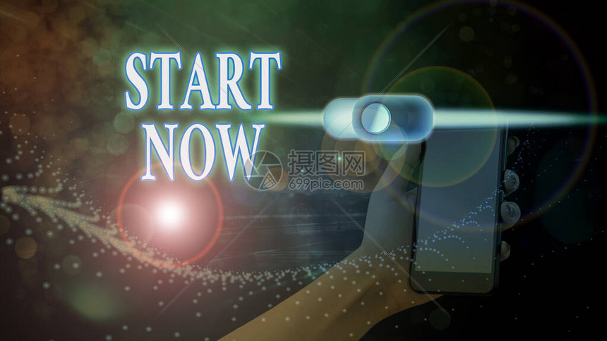 显示StartNow的文本符号商业图片展示会毫不迟疑地立即工作高清图片下载-正版图片503884268-摄图网