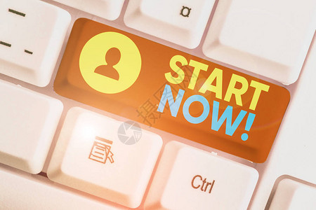 概念手写显示StartNow概念的含义是毫不犹豫地立即工作高清图片下载-正版图片503884255-摄图网