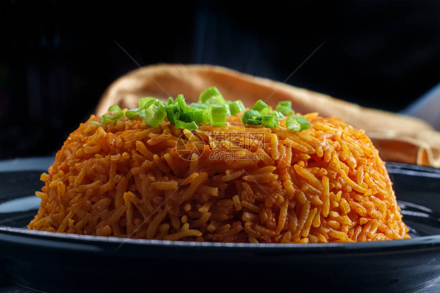 哥伦比亚烹饪红米饭加高清图片下载-正版图片503974160-摄图网