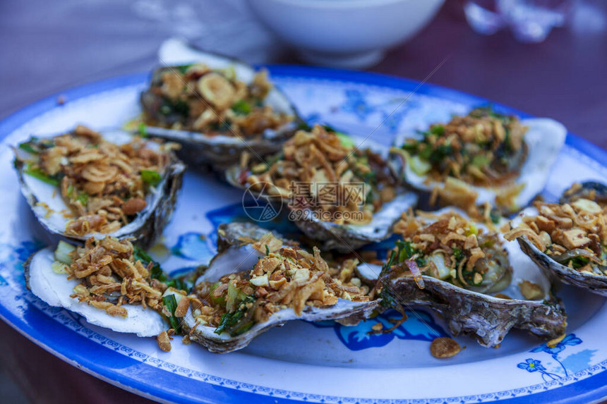 海鲜烧烤海鲜虾牡蛎青蛙腿鱿鱼高清图片下载-正版图片504012686-摄图网