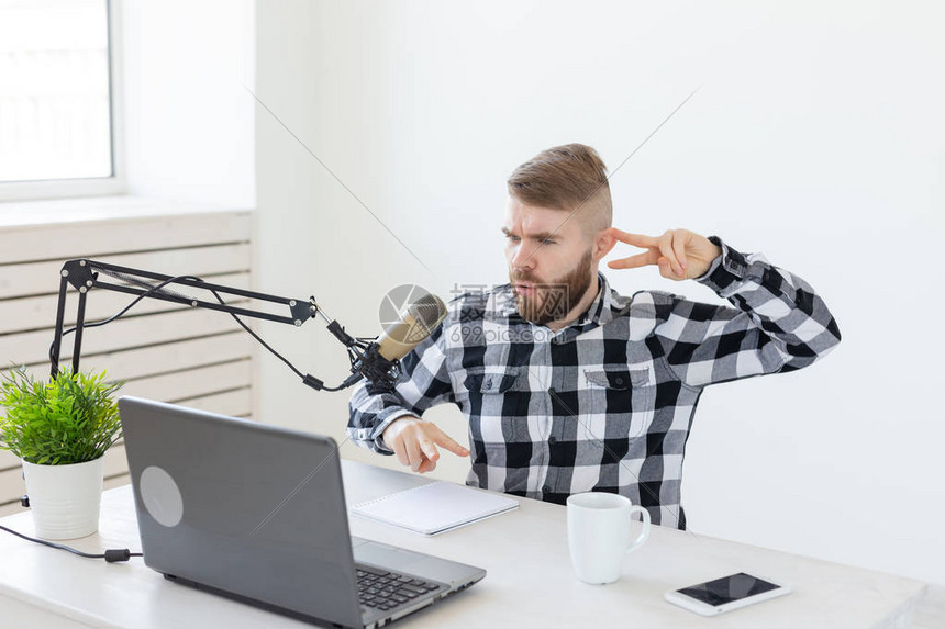 Streamer高清图片下载-正版图片504014815-摄图网