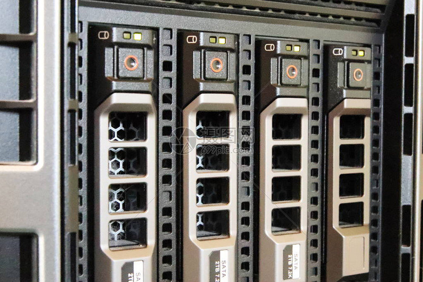 硬盘阵列的特写高清图片下载-正版图片504032299-摄图网