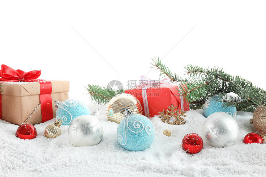 白背景的Firir树枝高清图片下载-正版图片504043604-摄图网