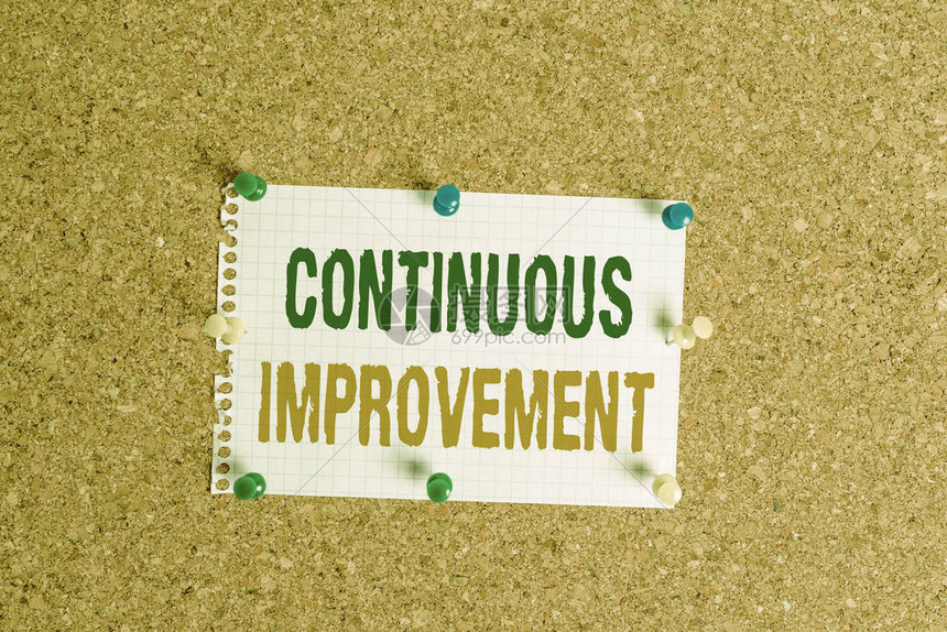 写笔记显示持续改进不断努力改进产品或工艺的商业理念Corkboard尺寸纸图钉板高清图片下载-正版图片504048791-摄图网