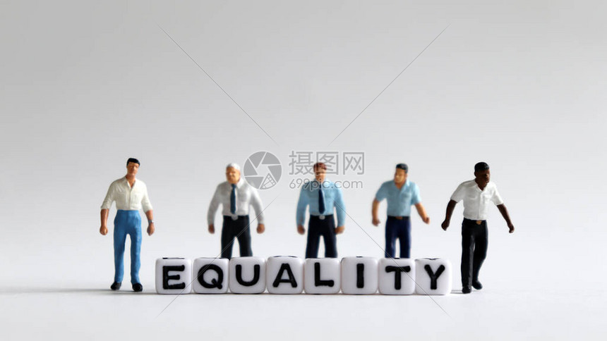 EQUAL字的白色立方体白色立方高清图片下载-正版图片504141847-摄图网