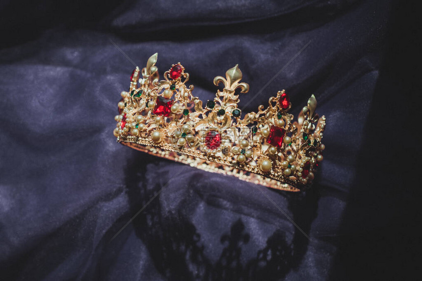 奢华的王冠女士们时流高清图片下载-正版图片504168425-摄图网
