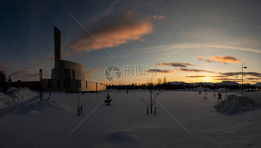 是位于阿尔塔市的挪威的教区堂高清图片下载-正版图片504169098-摄图网