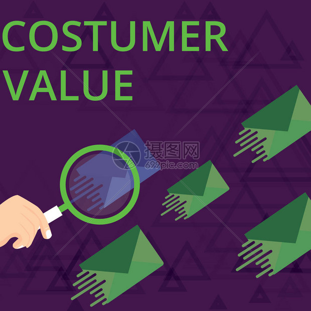 显示客户价值的文字标志商业照片展示了客户从购买产品中获得的收益数量放大镜在一个不同颜色的信封上高清图片下载-正版图片504184930-摄图网