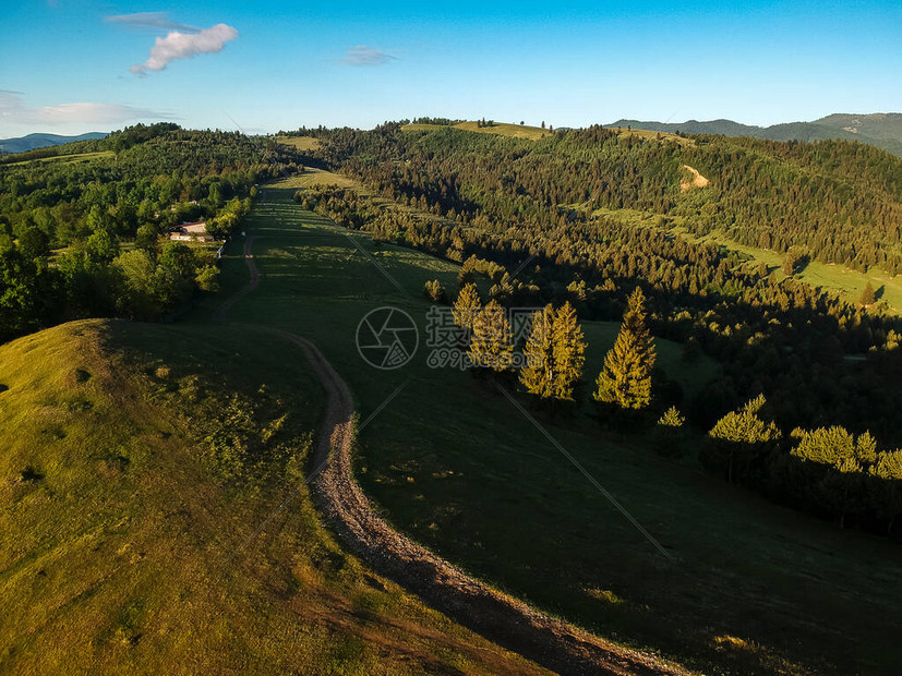 罗马尼亚科马内斯提Comanesti高清图片下载-正版图片504277125-摄图网