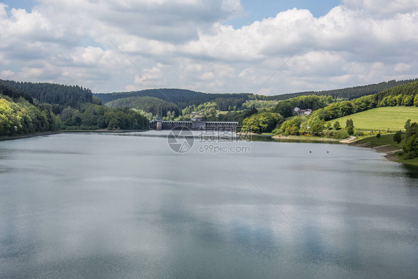 Lister和Biggetalsperre见面高清图片下载-正版图片504336651-摄图网