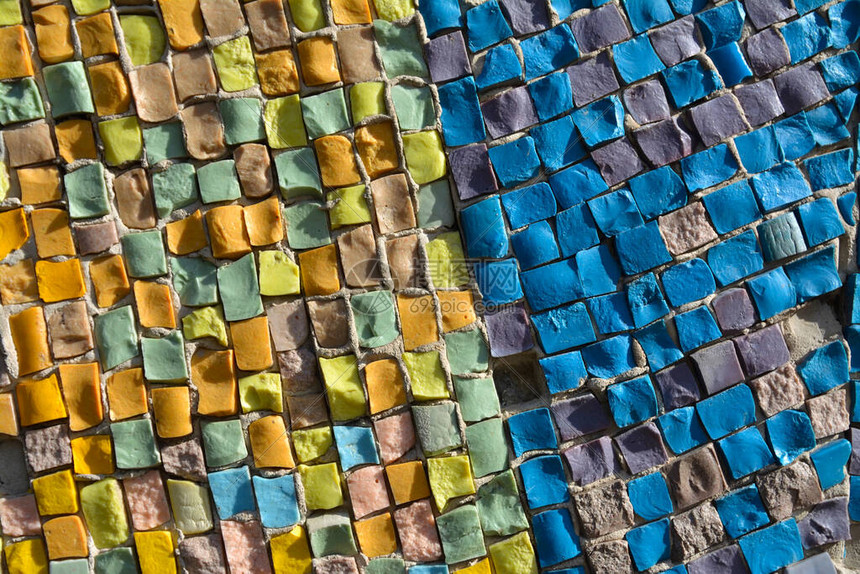 墙上五颜六色的马赛克高清图片下载-正版图片504413001-摄图网