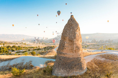 登陆土耳其卡帕多西亚戈雷梅公园高清图片下载-正版图片503546226-摄图网