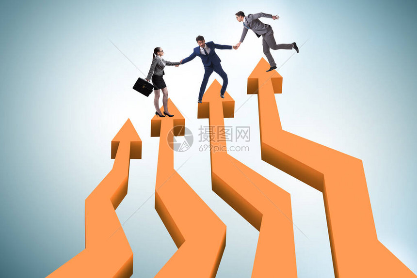 同事互相帮助提高成绩高清图片下载-正版图片504535911-摄图网