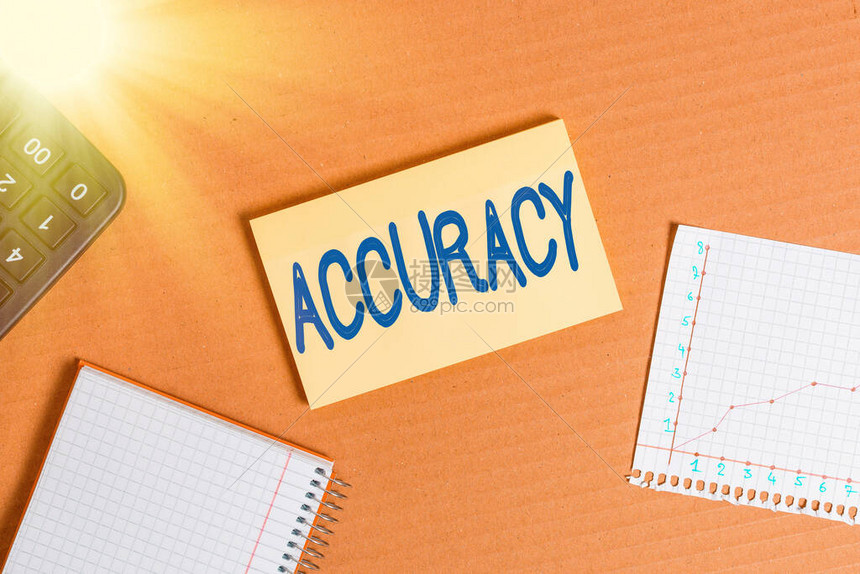 文字书写文本准确商务照片展示是指测量值与标准或已知值的接近程度纸板笔记本办公用高清图片下载-正版图片504572332-摄图网