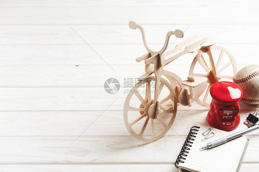 Balsa木制自行车模型包霍高清图片下载-正版图片504575136-摄图网