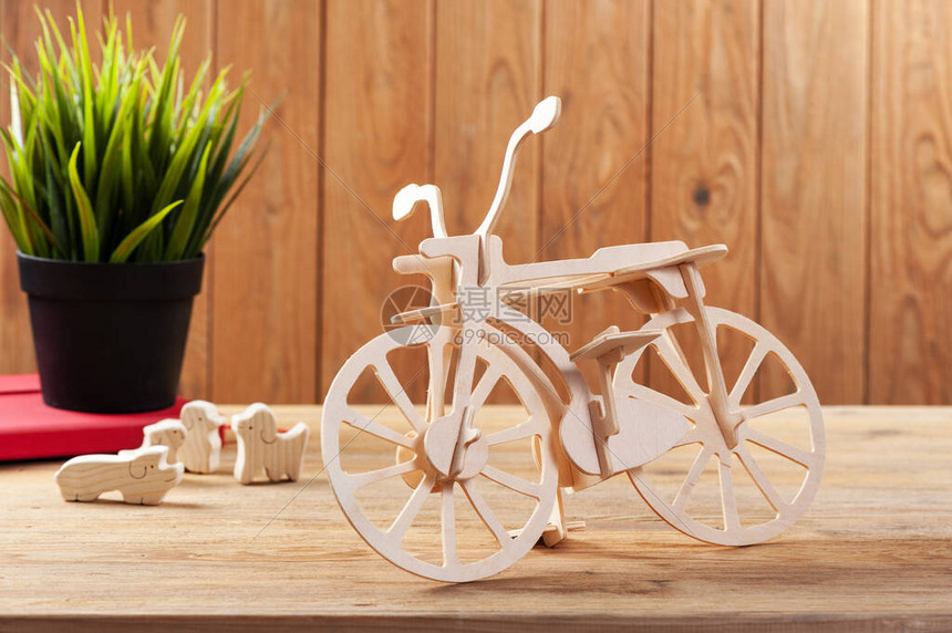 Balsa木制自行车模型包霍高清图片下载-正版图片504575266-摄图网