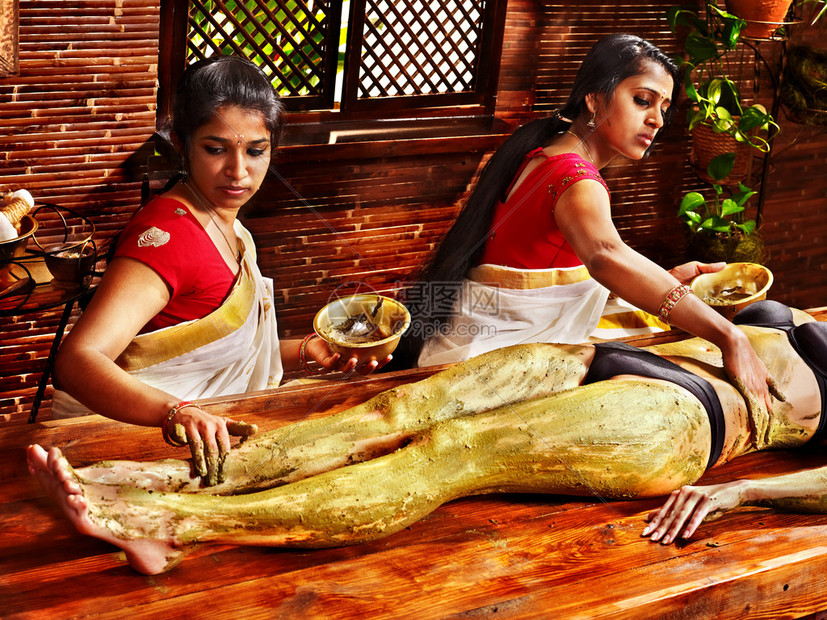 年轻女子有脚的Ayurve高清图片下载-正版图片504752799-摄图网