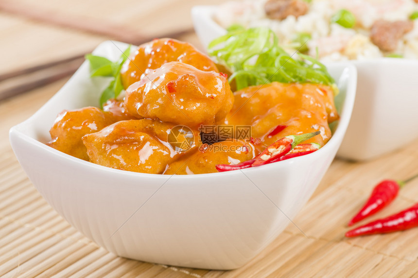 Chilli鸡高清图片下载-正版图片504859222-摄图网