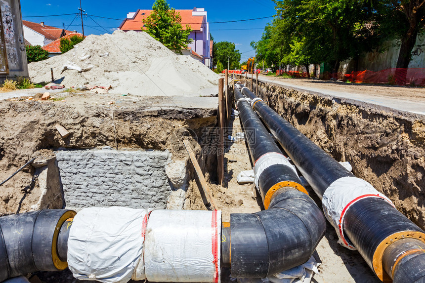 正在建造的建筑工程新管道中高清图片下载-正版图片504867366-摄图网
