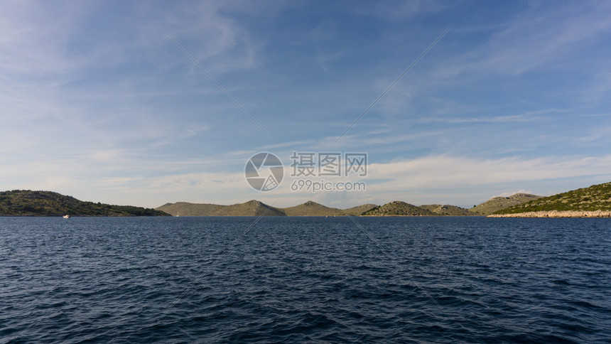 亚得里亚海景高清图片下载-正版图片504957720-摄图网