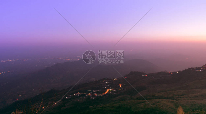 泰国塔贝格山路高清图片下载-正版图片504994480-摄图网