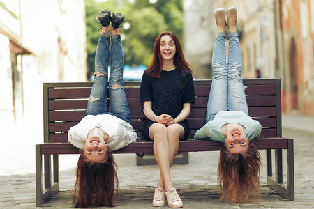 在阳光明媚的夏日或春日高清图片下载-正版图片505042417-摄图网