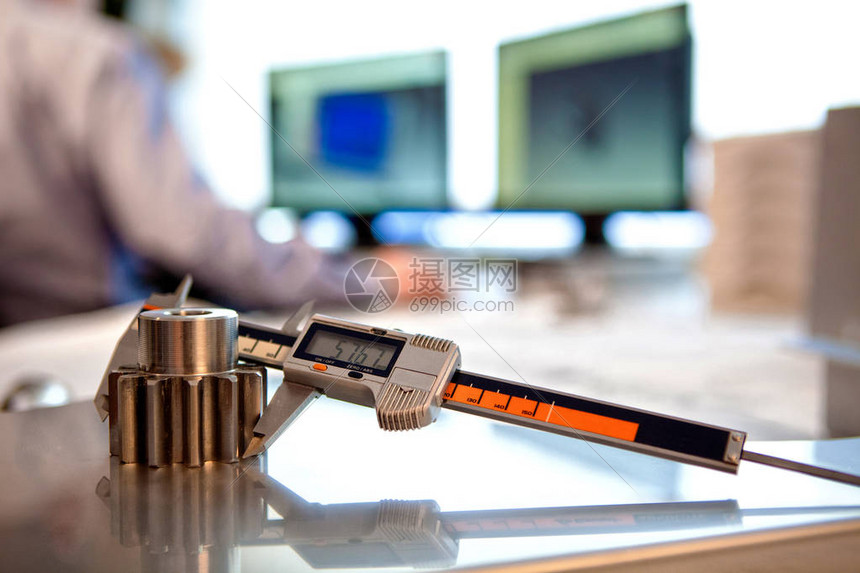 工业设计师表格有高清图片下载-正版图片505005591-摄图网