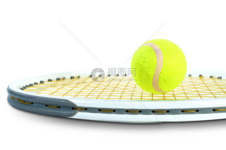 白色背景上的网球拍和网球高清图片下载-正版图片505083884-摄图网