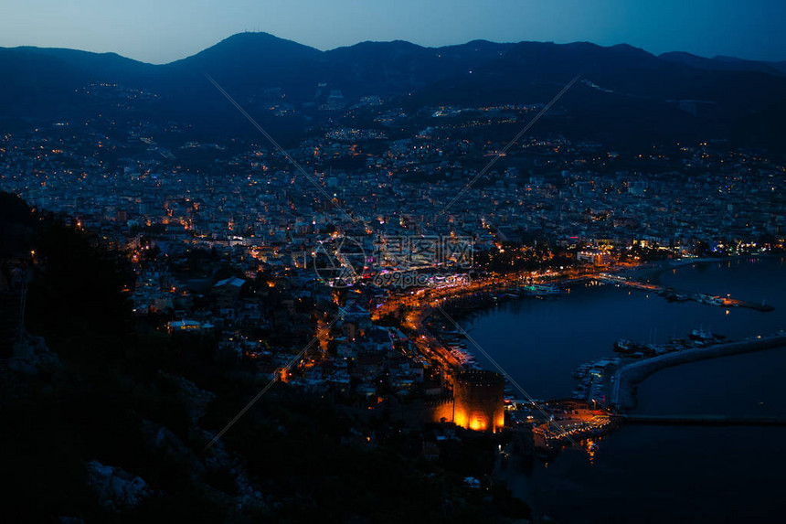 亚洲土耳其安塔利亚区艾伦亚半岛的Kizil高清图片下载-正版图片505093850-摄图网