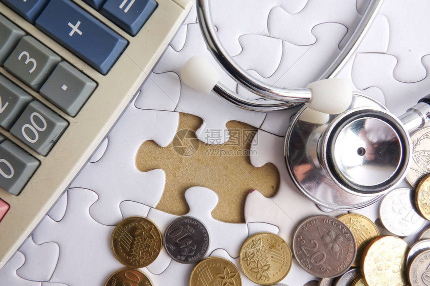 医疗概念立体镜jigsaw高清图片下载-正版图片505159139-摄图网