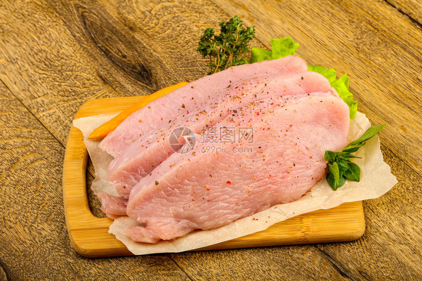 生火鸡牛排配有高清图片下载-正版图片505197332-摄图网