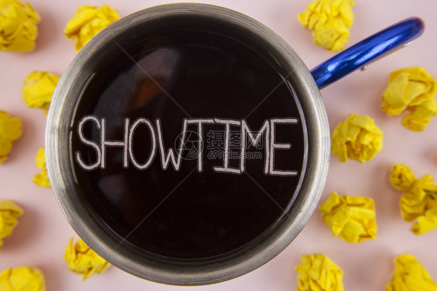 显示Showtime的书写笔记商业照片展示时间播放电影音乐会表演活动计划在纸球平原背景中开高清图片下载-正版图片505207222-摄图网