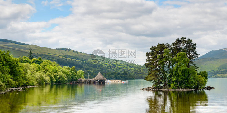 苏格兰Crannog中心在LochTay东端Kenmo高清图片下载-正版图片505288248-摄图网