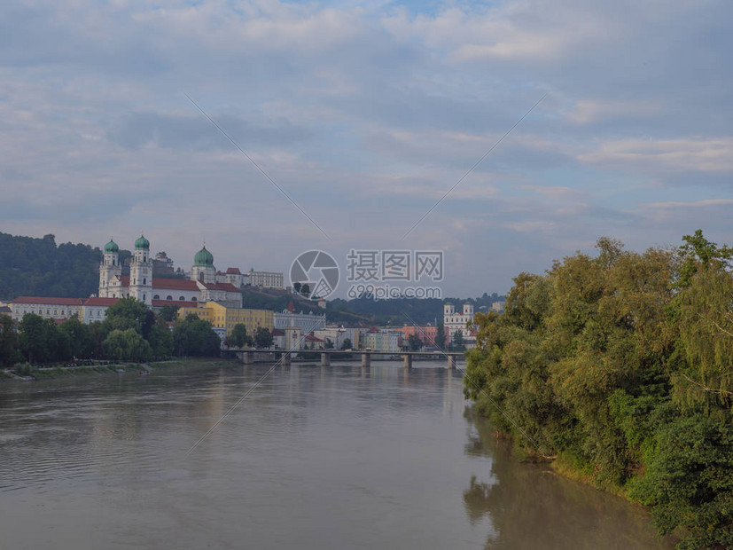 Danube河高清图片下载-正版图片505347878-摄图网