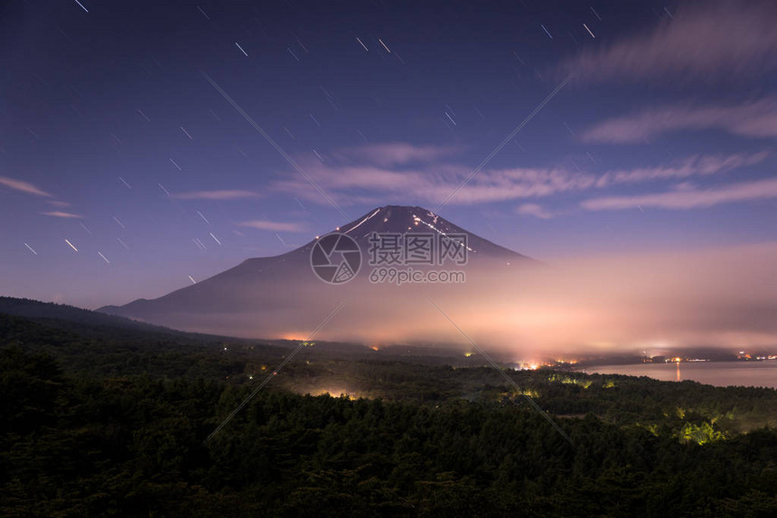 富藤山的夜景和Yaman高清图片下载-正版图片505368174-摄图网