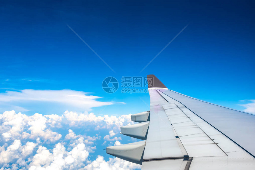 与云彩和蓝天的skyscape高清图片下载-正版图片505374427-摄图网