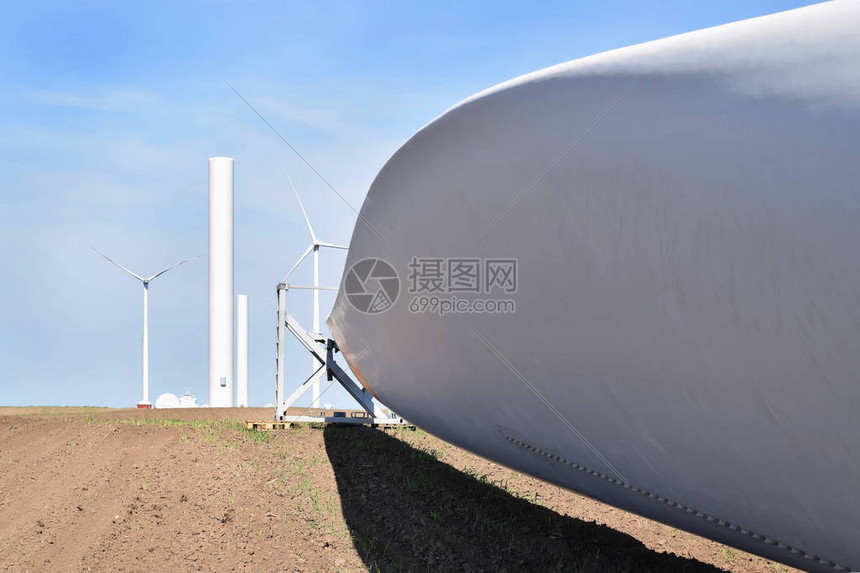 塞尔维亚Alibunar风力高清图片下载-正版图片505384507-摄图网