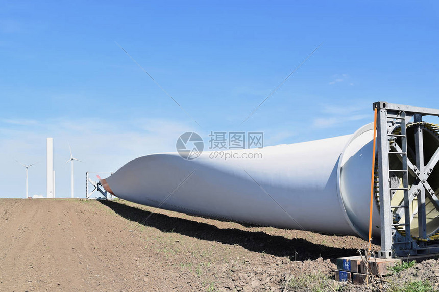塞尔维亚Alibunar风力高清图片下载-正版图片505384510-摄图网