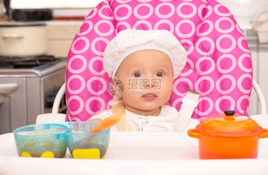 带着主厨帽子的高清图片下载-正版图片505450911-摄图网