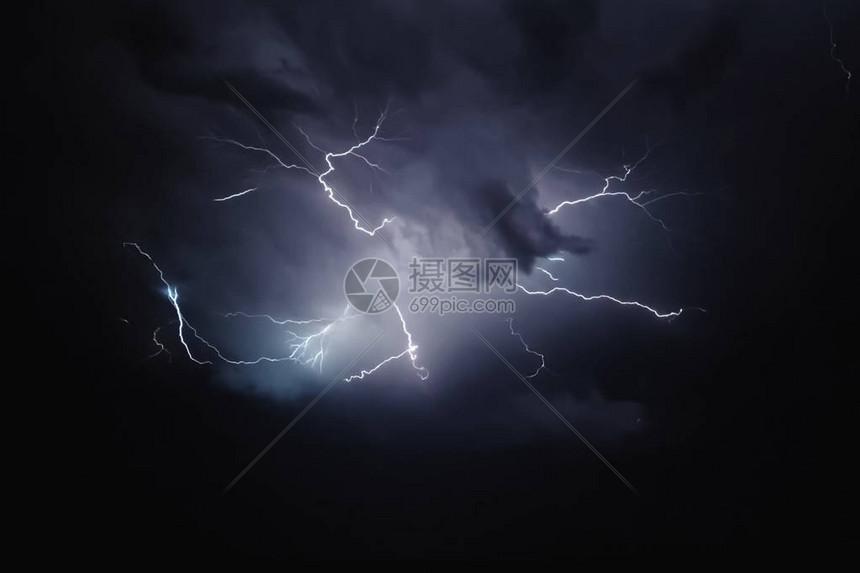 天空中的闪电天空中的放电高清图片下载-正版图片505659286-摄图网