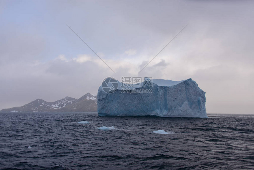 与Iceberg一高清图片下载-正版图片505681817-摄图网