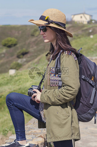 一名年轻妇女独自在Vizca高清图片下载-正版图片505736993-摄图网