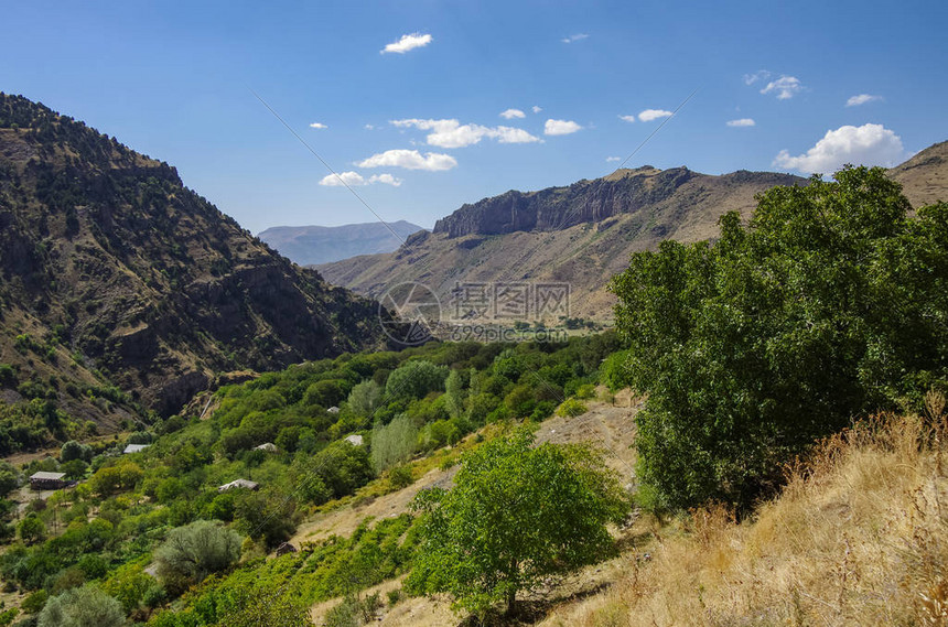 查看亚美尼亚耶格希吉斯市Zorats教堂的Yeghe高清图片下载-正版图片505919474-摄图网