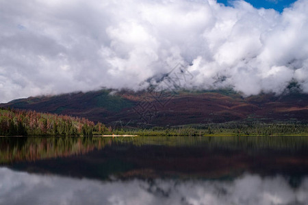 加拿大美丽的秋高清图片下载-正版图片506473365-摄图网