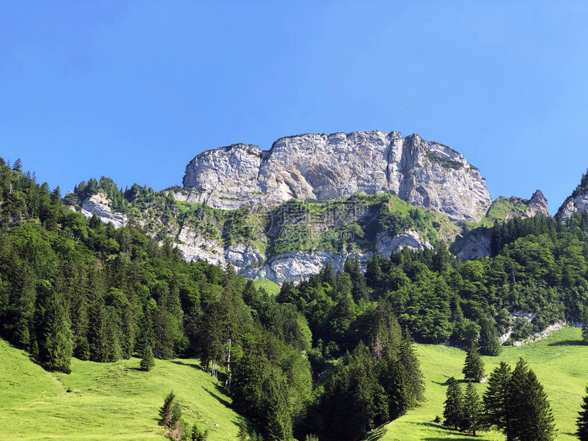 阿尔卑斯山峰Bogartenfirst在Alpstein山脉和Appenzellerland地区阿彭策尔内罗登州高清图片下载-正版图片 ...