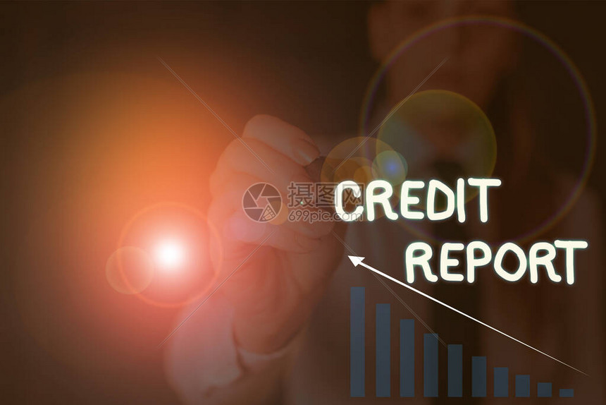 显示信用报告的书写笔记借用说唱表账单和会费支付分数债务历史的商业概念女穿着正式工作服使用智能高清图片下载-正版图片506242648-摄图网