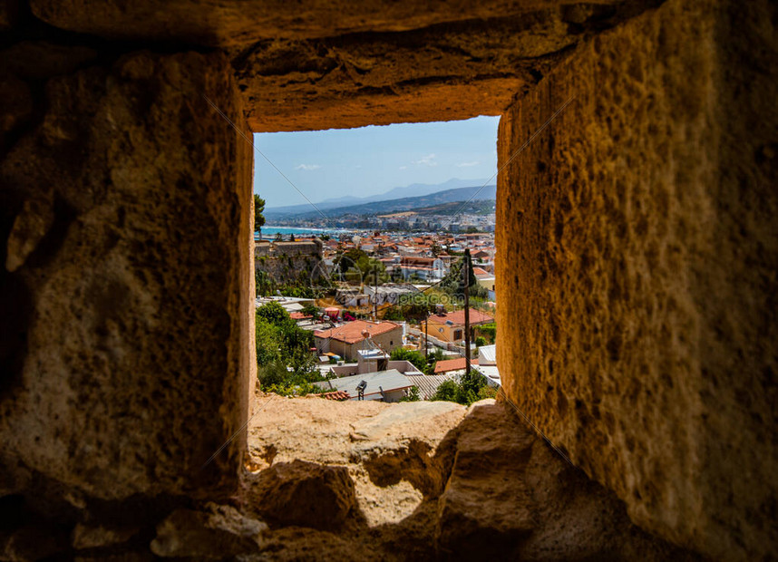 从Rethymno的Fortezza查看城市Re高清图片下载-正版图片506250055-摄图网