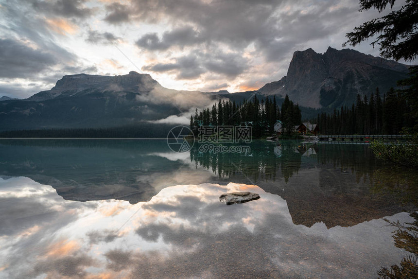 加拿大不列颠哥伦比亚省Yoho公园美丽高清图片下载-正版图片506258100-摄图网