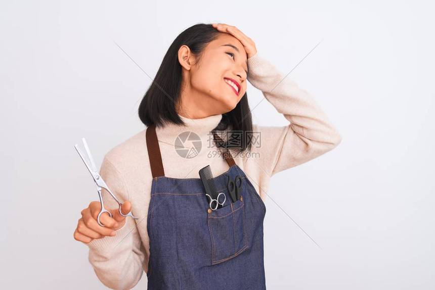理发师女人穿着围裙高清图片下载 正版图片506363177 摄图网