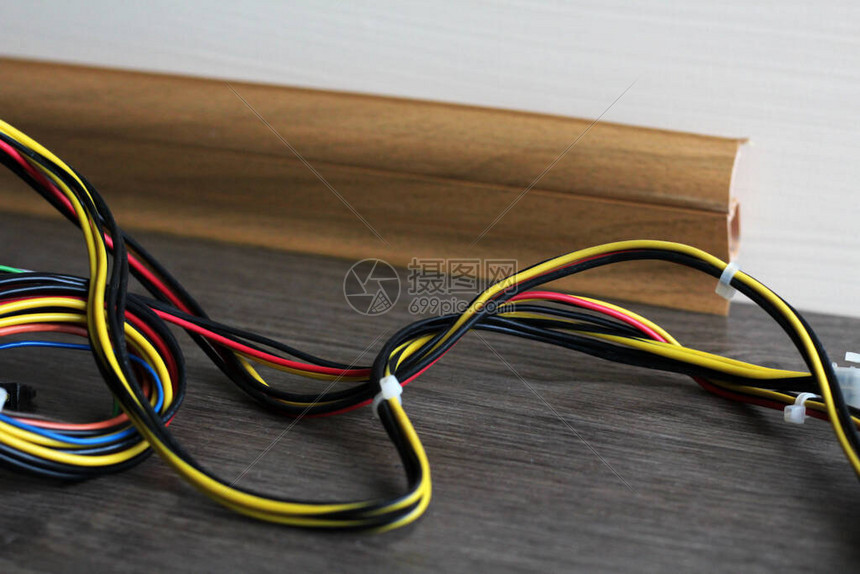 地板和电缆修理和设计房PlindPlin高清图片下载-正版图片506413999-摄图网